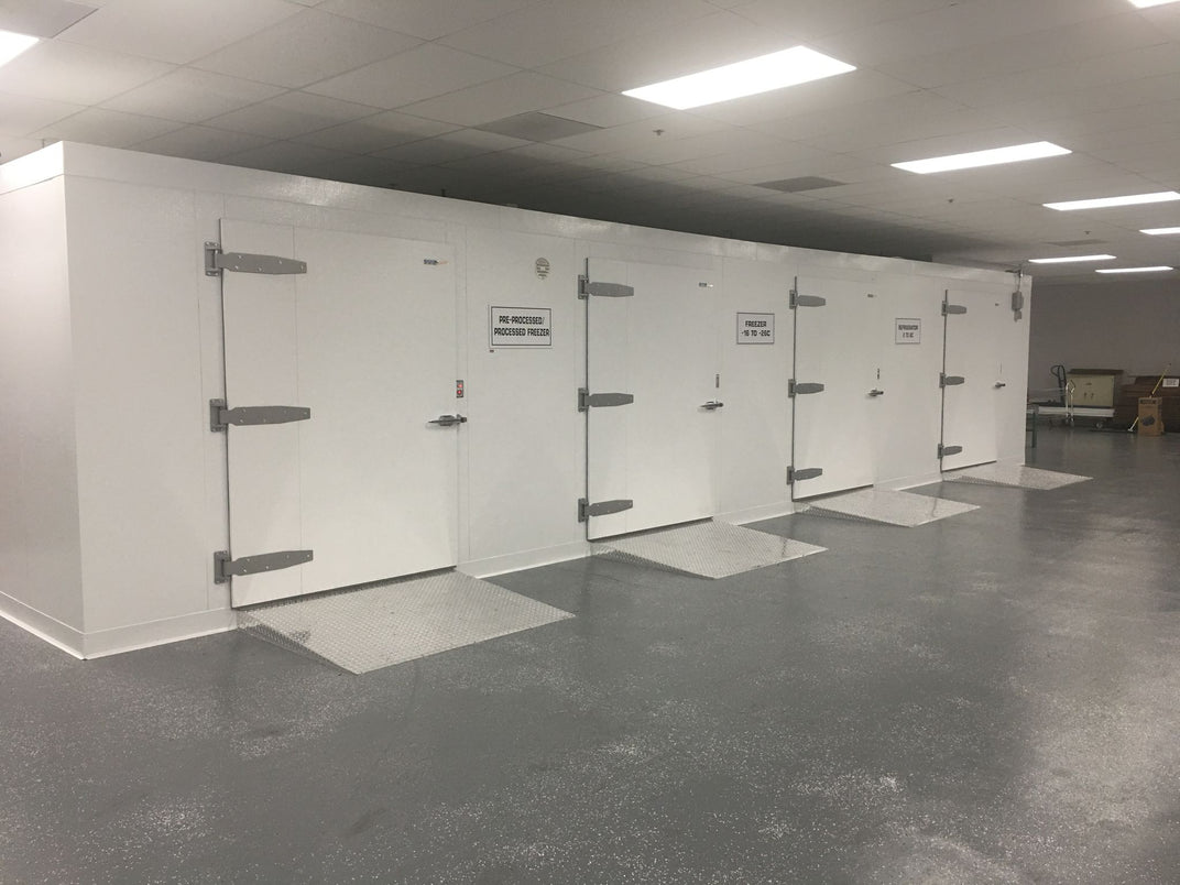 Walk-In Coolers and Freezers | Custom Walk in Coolers, Modular Walk in ...